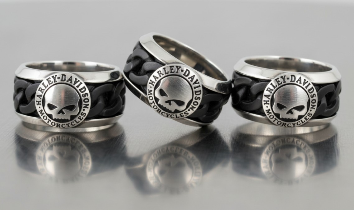 Harley-Davidson® Black Chain Willie G. Skull Ring Stainless Steel HSR0030